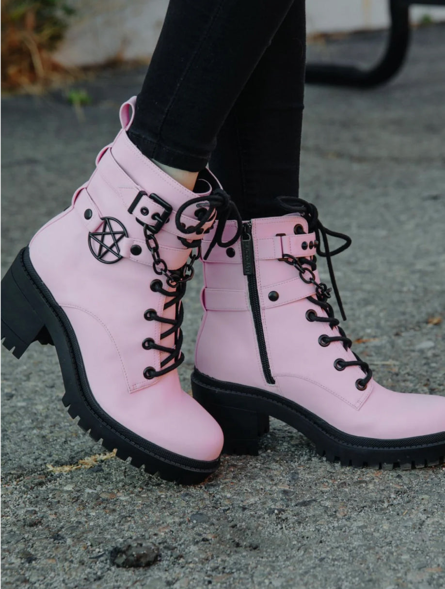 About Us – Blackcraft